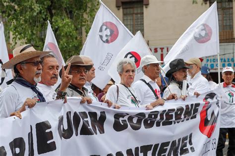 Manifestantes Demandan Justicia A Claudia Sheinbaum En La Conmemoración