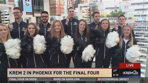 Gonzaga Cheer In Phoenix To Root On The Zags