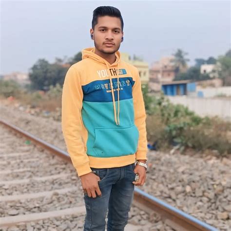 Aryan Babu (@aryan_a114) • Threads, Say more