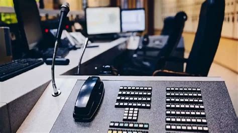 प्रयागराज में नैनी जेल पहुंची पुलिस टेलीफोन एक्सचेंज मामले अभियुक्तों से की पूछताछ Police