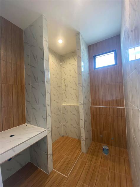 Title “ไฟทำให้เหล็กกล้า ปัญหา ทำให้คนแกร่ง เหล็กจะกล้า ต้องเผาไฟให้แดง คนจะแกร่ง ต้องเจอปัญหา