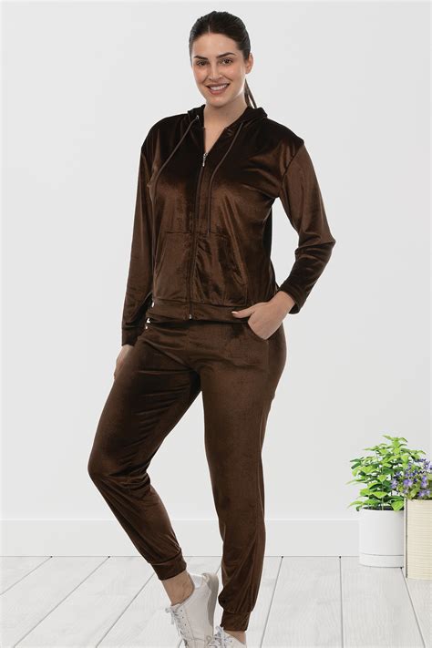 Bella Linda Kapüşonlu Kadife Kadın Eşofman Takımı Fiyatı Yorumları Trendyol