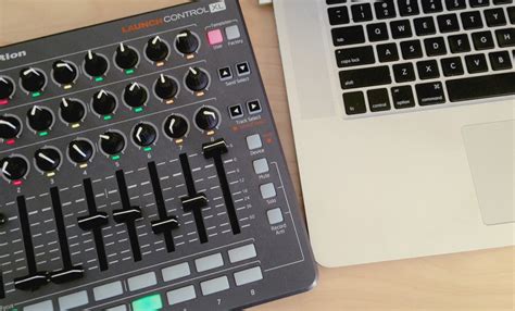 Article Review Novation Launch Control XL Cycling 74