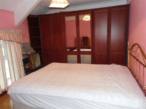 3 Bed Farm For Sale In Llanfynydd Carmarthen Carmarthenshire Sa32