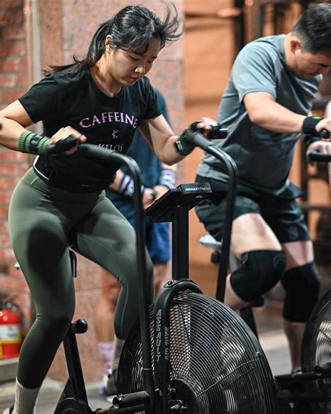 Crossfit 크로스핏은 고강도 운동이다 힘든 운동이다 어렵다는 인식이 강하지만 다른 운동과 같이 체계적으로 배운다면