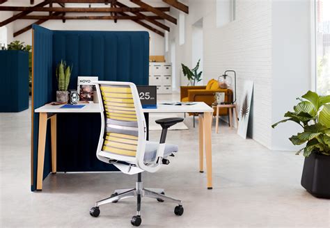 Steelcase стол с подъемным механизмом 96 фото
