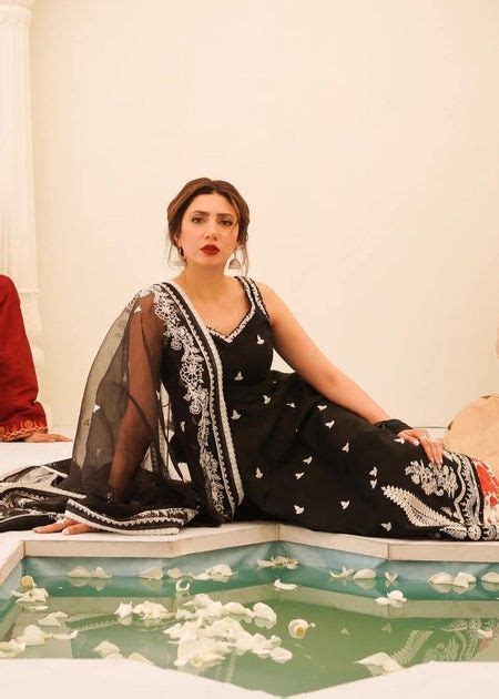 Pin By Shayan Khan On Mahira Khan Pakistani Models Bridal Dresses
