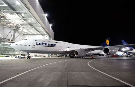 Lufthansa Estrena La Reina De Los Cielos El Boeing Más Grande Que El