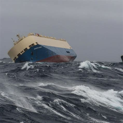 What Is Basic Difference Between Intact Stability And Damaged Stability