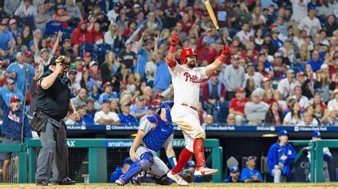 Kyle Schwarber Hits Walk Off Home Run Vs Dodgers Extends Phillies