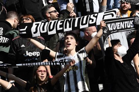 Juventus transferon një lojtar nga Anglia bardhe Syri Lajmi i fundit