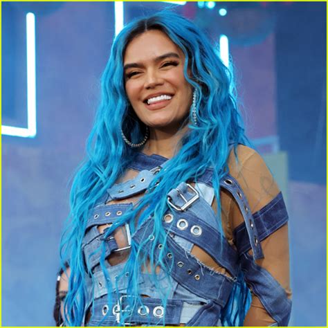 Karol G Addresses Relationship Status And Dating Rumors Reveals Her