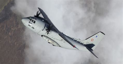 Военният самолет Спартан превози болно дете до Германия Btv Новините