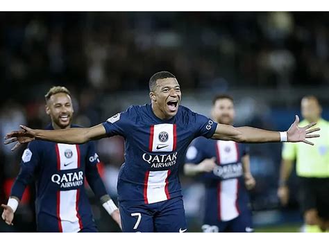 Messi Dan Mbappe Bawa Psg Menang 2 1 Lawan Nice Di Liga Prancis Tagar