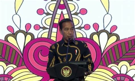 Jokowi Minta Kepala Daerah Ajak Warganya Berwisata Di Dalam Negeri