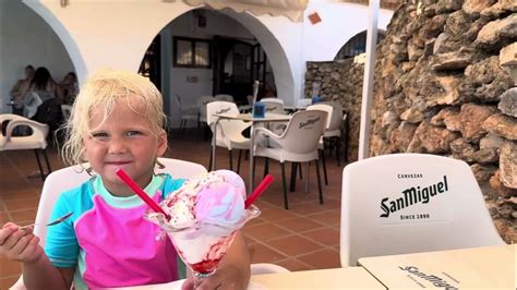 Essy äter Glass Och Pippi Vill Smaka Youtube