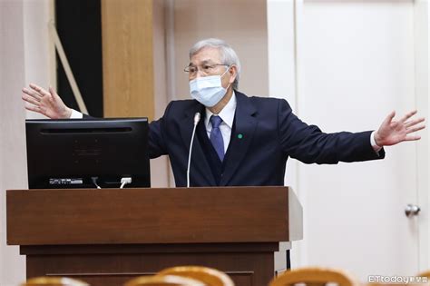 新台幣匯率恐貶至30元成最弱亞幣？央行總裁楊金龍這樣說 Ettoday財經雲 Ettoday新聞雲