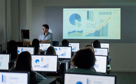 Differences Between Explanatory And Response Variables