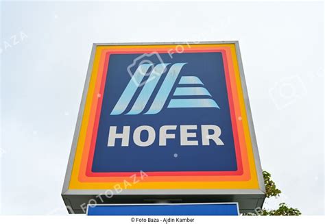 Hofer Logo Na Supermarketu Austrijski Maloprodajni Lanac Preuzmite Fotografiju Foto Baza