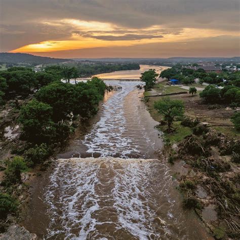 Texas Flooding Map And Photos Camp Mystic Among Sites With