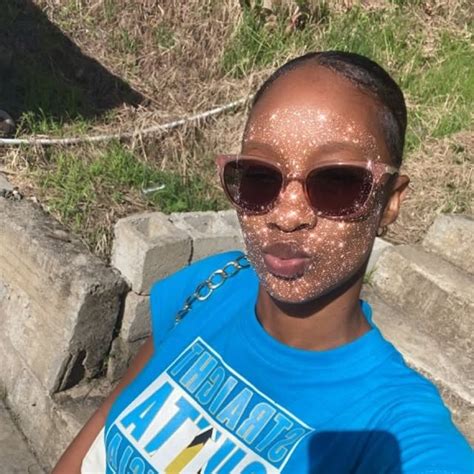 Andreana Esnard 758 Pwincess Anna • Threads Say More