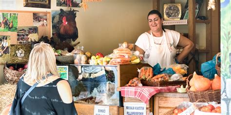 Tips For Navigating World Markets Adventure Unbound