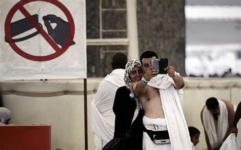 Selfies All The Rage At Hajj The Times Of Israel