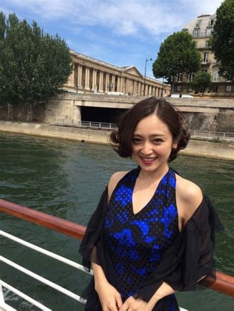 安達祐実“ド派手ホステス”姿でパリ撮影！「僕たちは子役あがり」水谷豊との撮影秘話も 映画 ニュース ｜クランクイン！