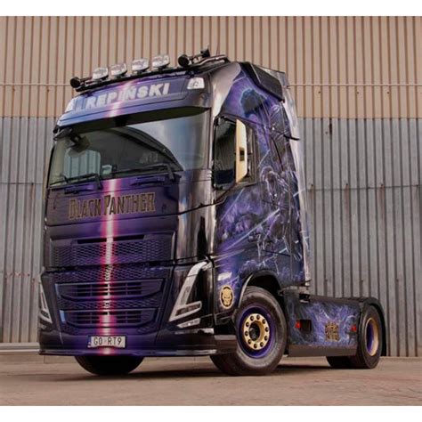 Front Plate Type Volvo FH Solar Guard