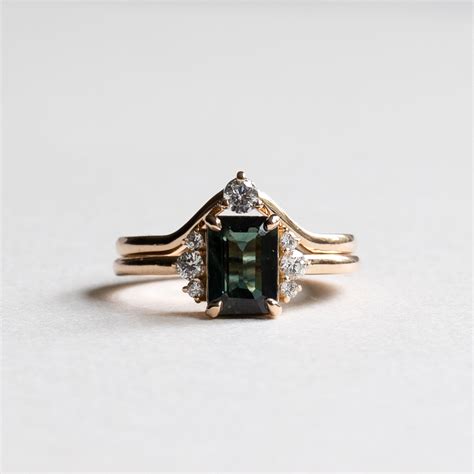 18k Rose Gold Green Sapphire Ring Set Rose And Choc