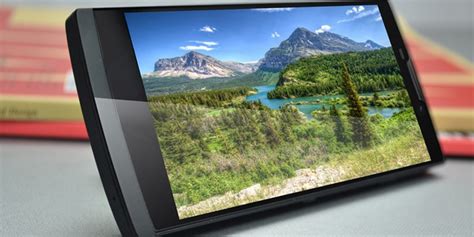 Highscreen Boost 2: A smart phone with two batteries