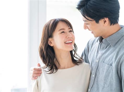 これが本気の証拠。男性が本命女性に「無意識ですること」 Trill【トリル】