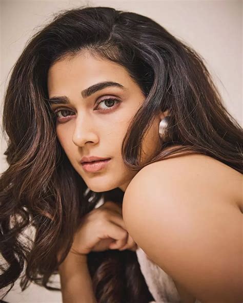 Akanksha Singh The Versatile Actress Whos Also A Fashion Trendsetter