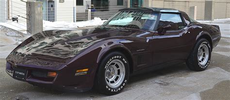 Dark Claret 1982 Chevrolet Corvette