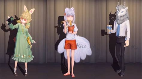 第五人格×非人哉联动奇珍时装：机械师 九月，记者 小玉，教授 敖烈，奇珍随身物品：机械师 狐狸玩偶，记者 月饼礼盒，教授 海鲜桶，展示界面内录
