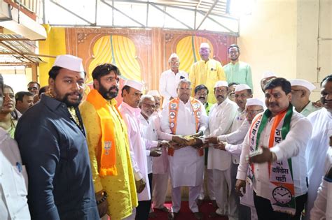 शिवाजीराव आढळराव पाटील यांच्या पदयात्रेला प्रतिसाद