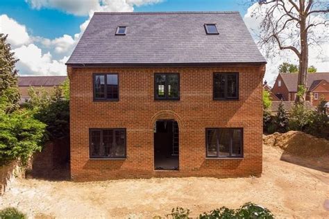 Commercial Road Dereham Nr19 5 Bedroom Detached House For Sale