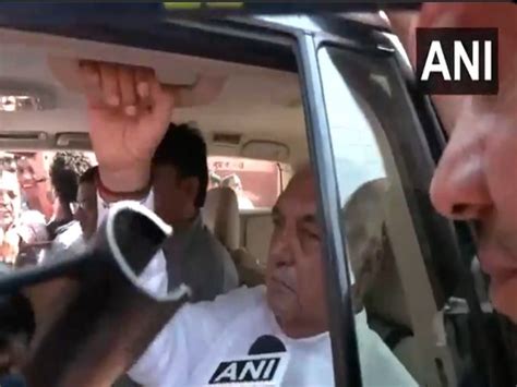 Haryana Polls Former Cm Bhupinder Singh Hooda His Son Deepender Hooda