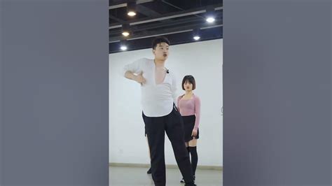 伦巴的前进走步转 Youtube