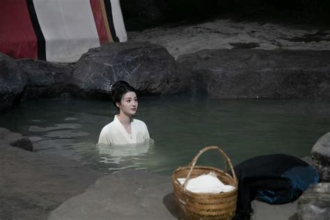 Wang Chu Ran 王楚然 Vương Sở Nhiên Drama Liễu Chu Ký Vai Liễu Miên Đường Vuông Chữ Ký