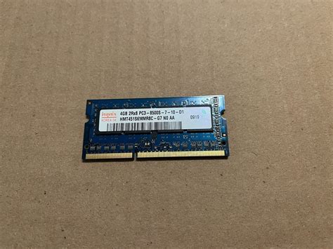Hynix 4gb Ddr3 Pc3 8500 1066mhz 204 Pin Cl7 So Dimm Hmt451s6mmr8c G7 M8