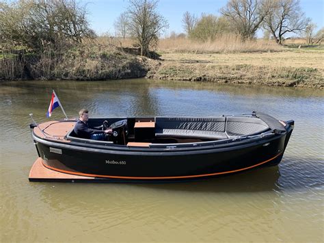 Maxima 650 Flying Lounge Op Voorraad Brinks Watersport