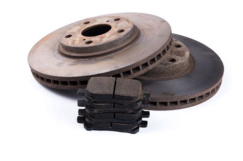 브레이크 패드와 흰색 바탕에 브레이크 디스크 자동차 부품 0명에 대한 스톡 사진 및 기타 이미지 0명 강철 개체 그룹 Istock