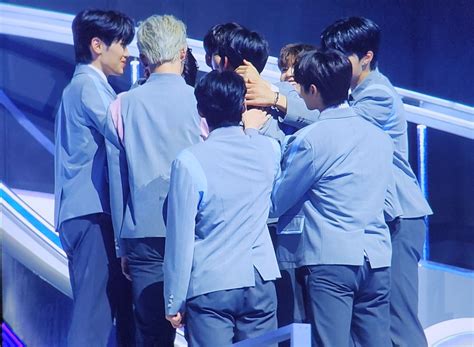 Zest On Twitter 다들 데뷔 축하해 제로베이스원 Zb1