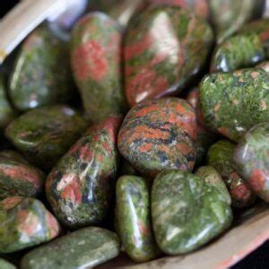 Ruby Zoisite Meanings Properties And Uses