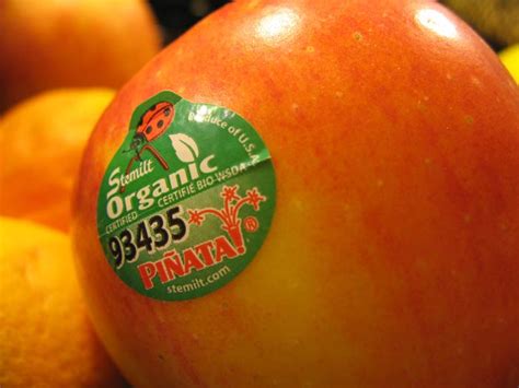 Plu Codes Do Not Indicate Genetically Modified Produce Huffpost Life