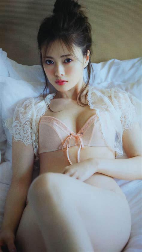 白石麻衣l判写真19枚 下着 パンチラ セクシー写真 丸秘お楽しみ写真7枚写真｜売買されたオークション情報、yahooの商品情報を