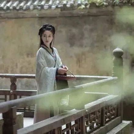 你是我始于初见的欢喜终于白首的福气 余生 一个人 曾照