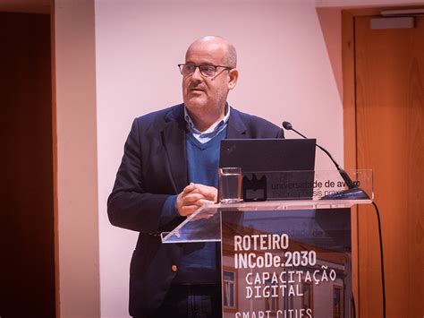 Roteiro INCoDe 2030 Capacitação Digital Smart Cities INCoDe 2030