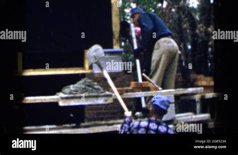 Bricklayers Scaffold Stock Videos And Footage Hd And 4k Video Clips Alamy